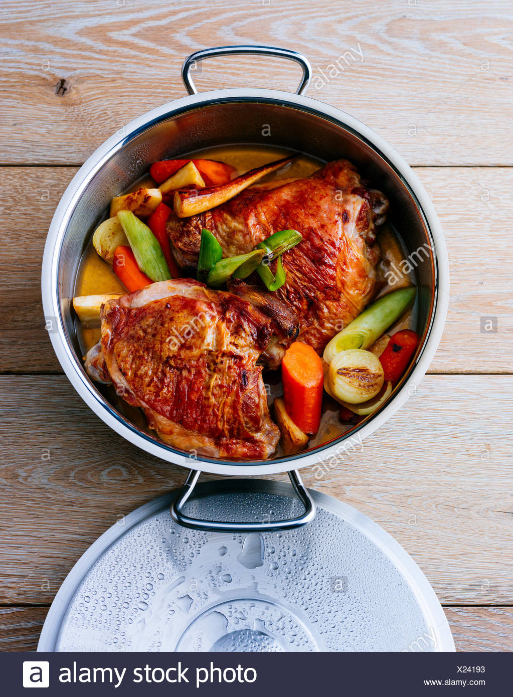 Topf High Resolution Stock Photography and Images - Alamy