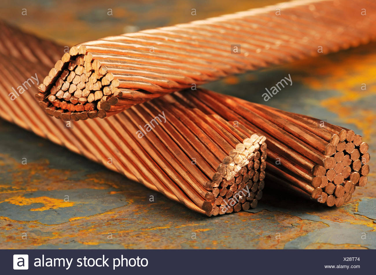 Strands Of Copper High Resolution Stock Photography and Images - Alamy