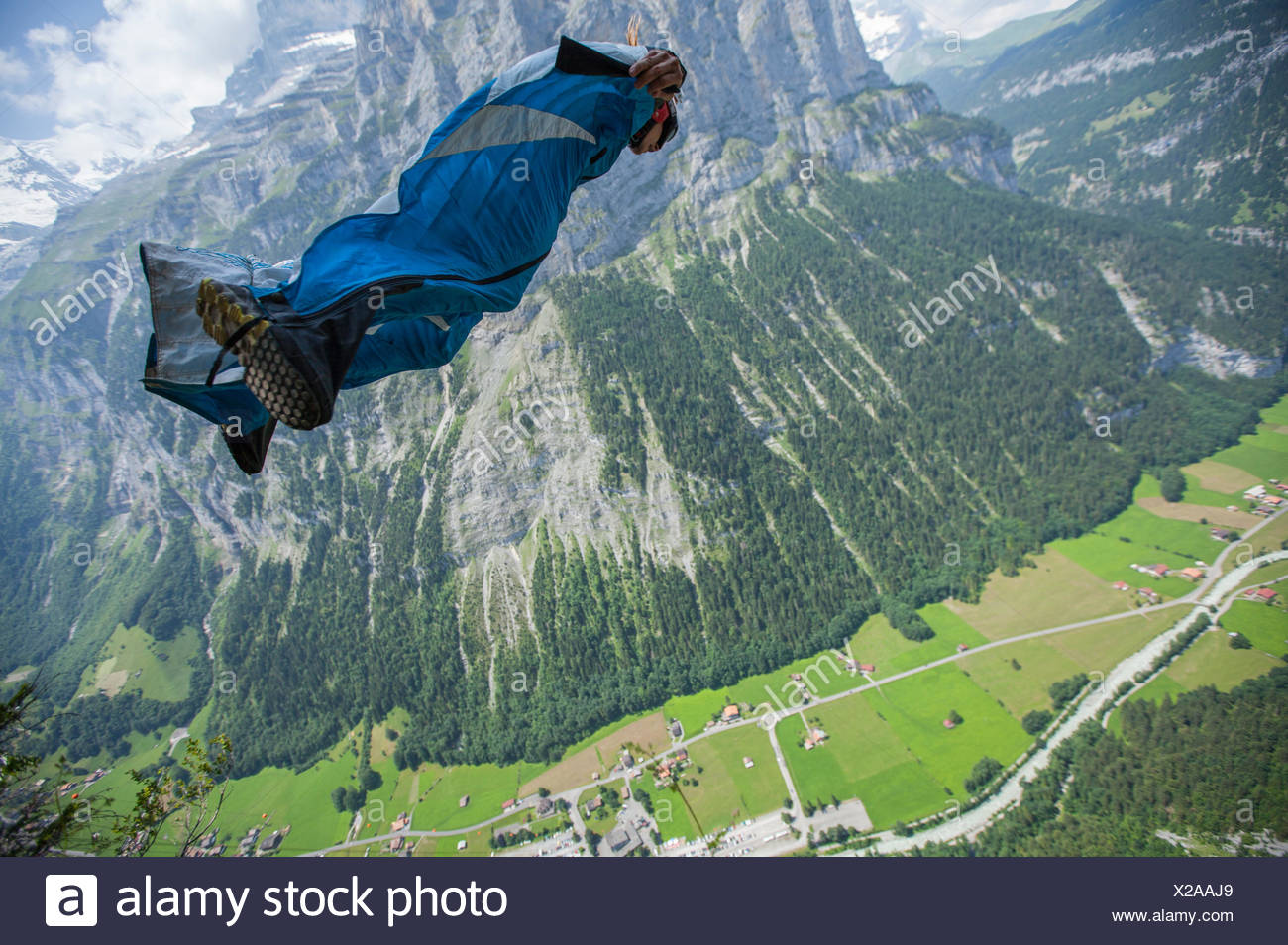 Base Jumping Wingsuit High Resolution Stock Photography and Images - Alamy