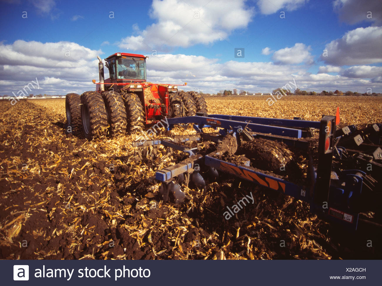 Chisel Plow Stock Photos & Chisel Plow Stock Images - Alamy