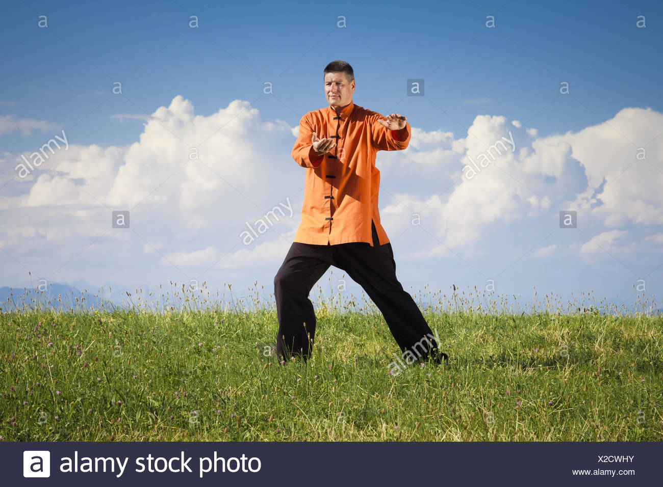 Chi Gong Outdoor High Resolution Stock Photography and Images - Alamy