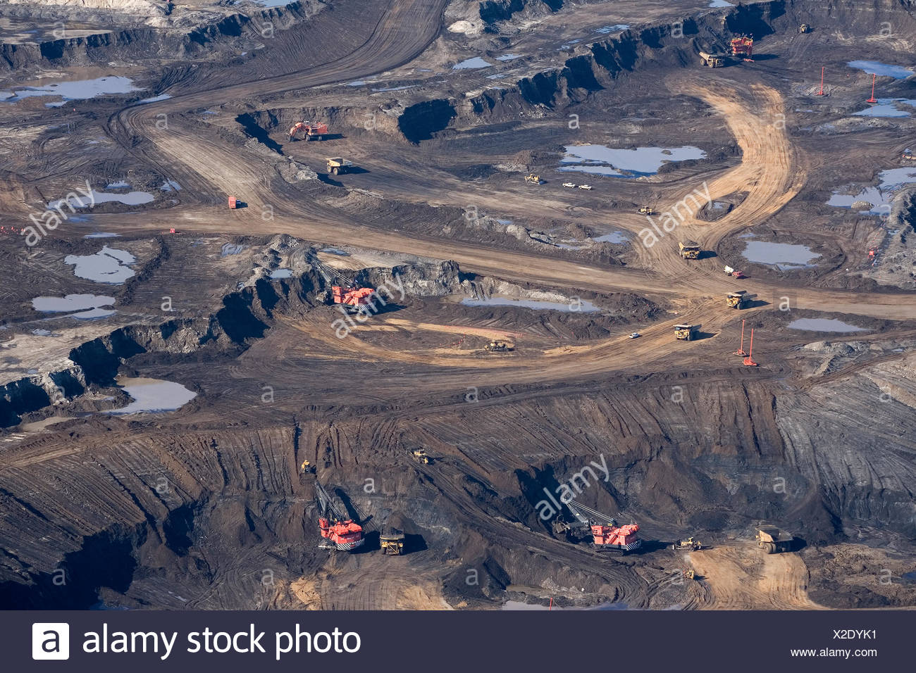 Syncrude Fort Mcmurray High Resolution Stock Photography and Images - Alamy