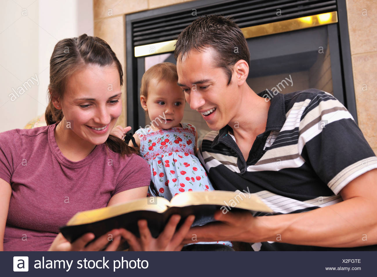 Family Reading Bible Stock Photos & Family Reading Bible Stock Images ...