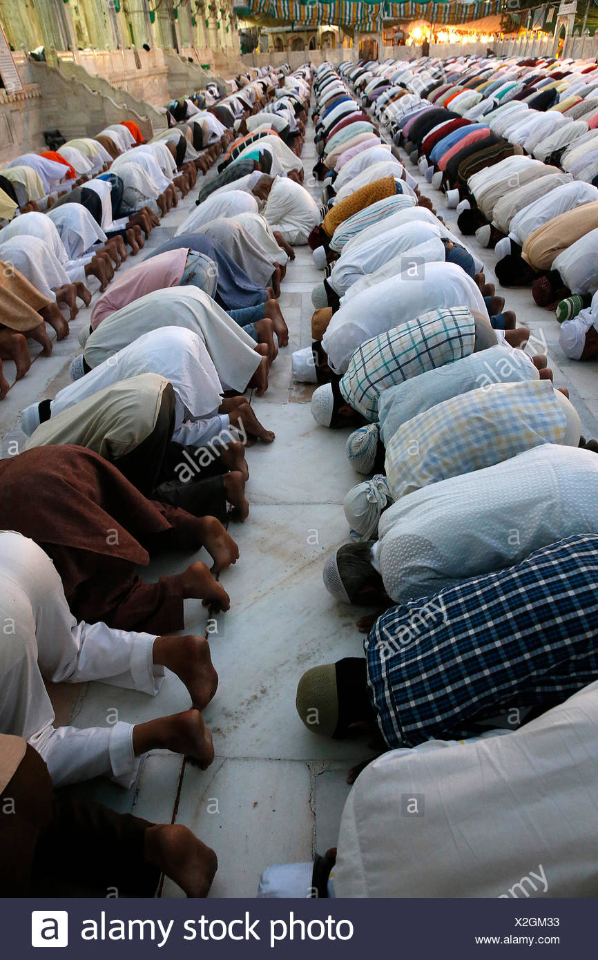 India Islam Prayer High Resolution Stock Photography and Images - Alamy
