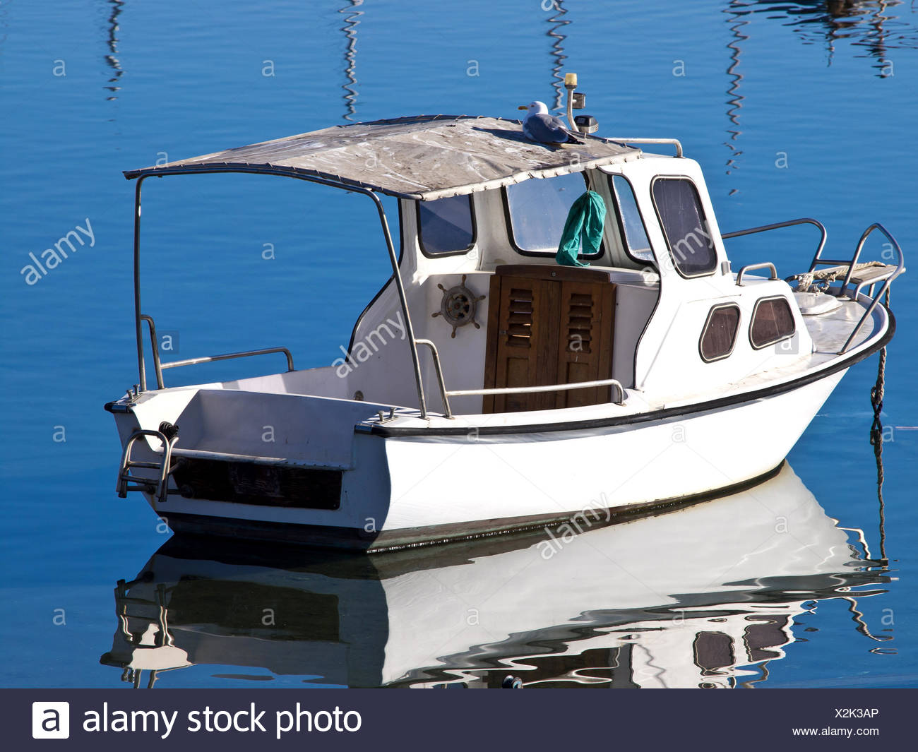 Cabin Cruiser Boat High Resolution Stock Photography and Images - Alamy