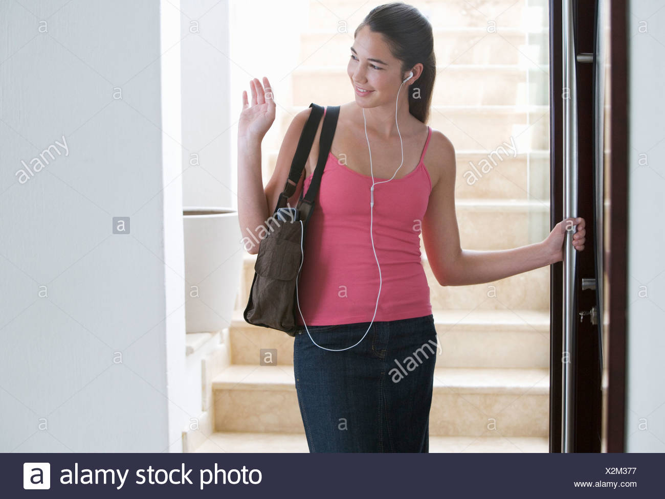 Kids Leaving School Stock Photos & Kids Leaving School Stock Images - Alamy