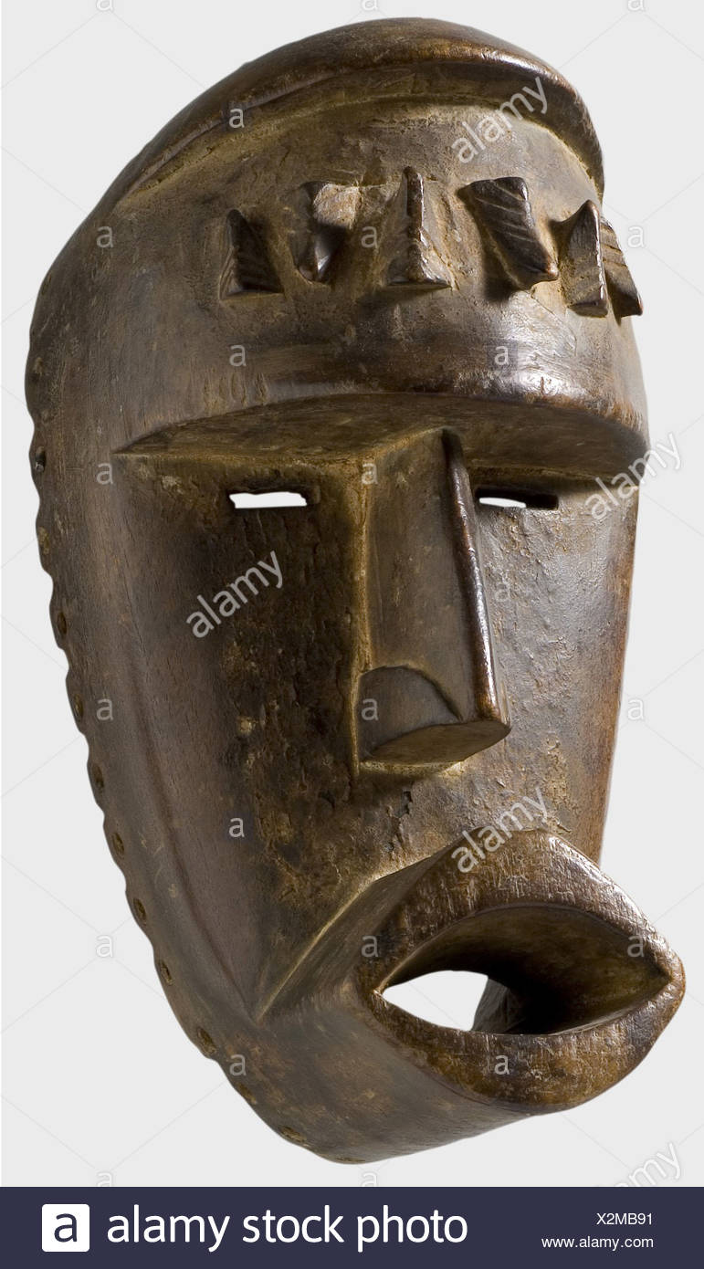 African Tribal Masks Stock Photos & African Tribal Masks Stock Images ...