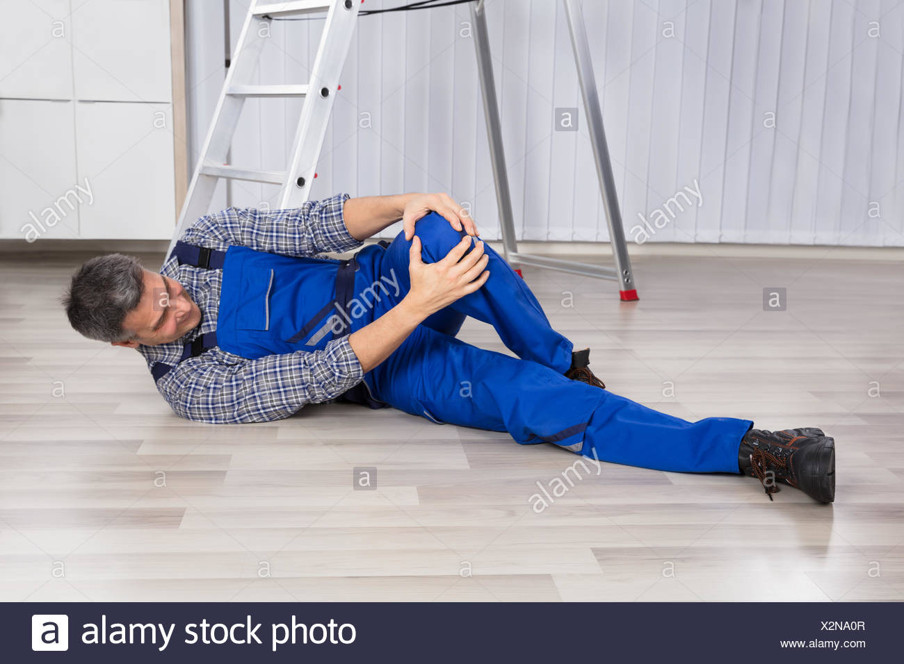 Injured Person Ambulance Stock Photos & Injured Person Ambulance Stock ...