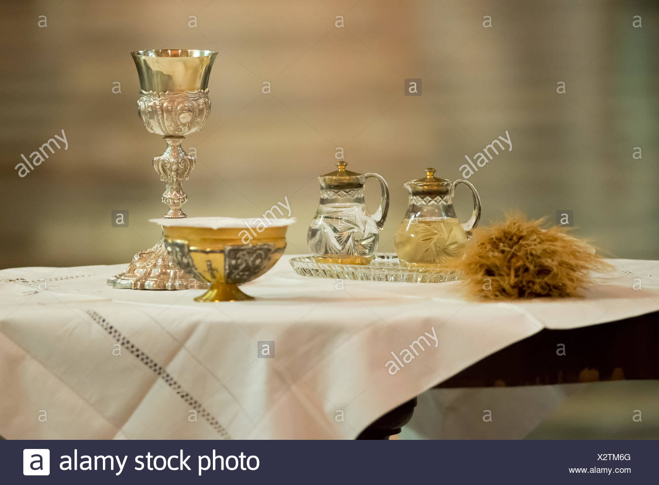 Offertory Of Mass High Resolution Stock Photography and Images - Alamy