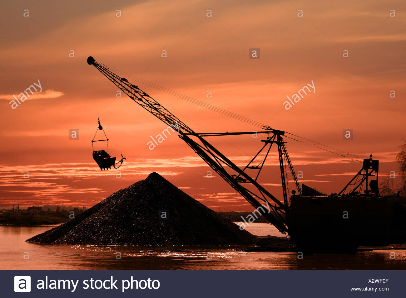 Dredge High Resolution Stock Photography and Images - Alamy