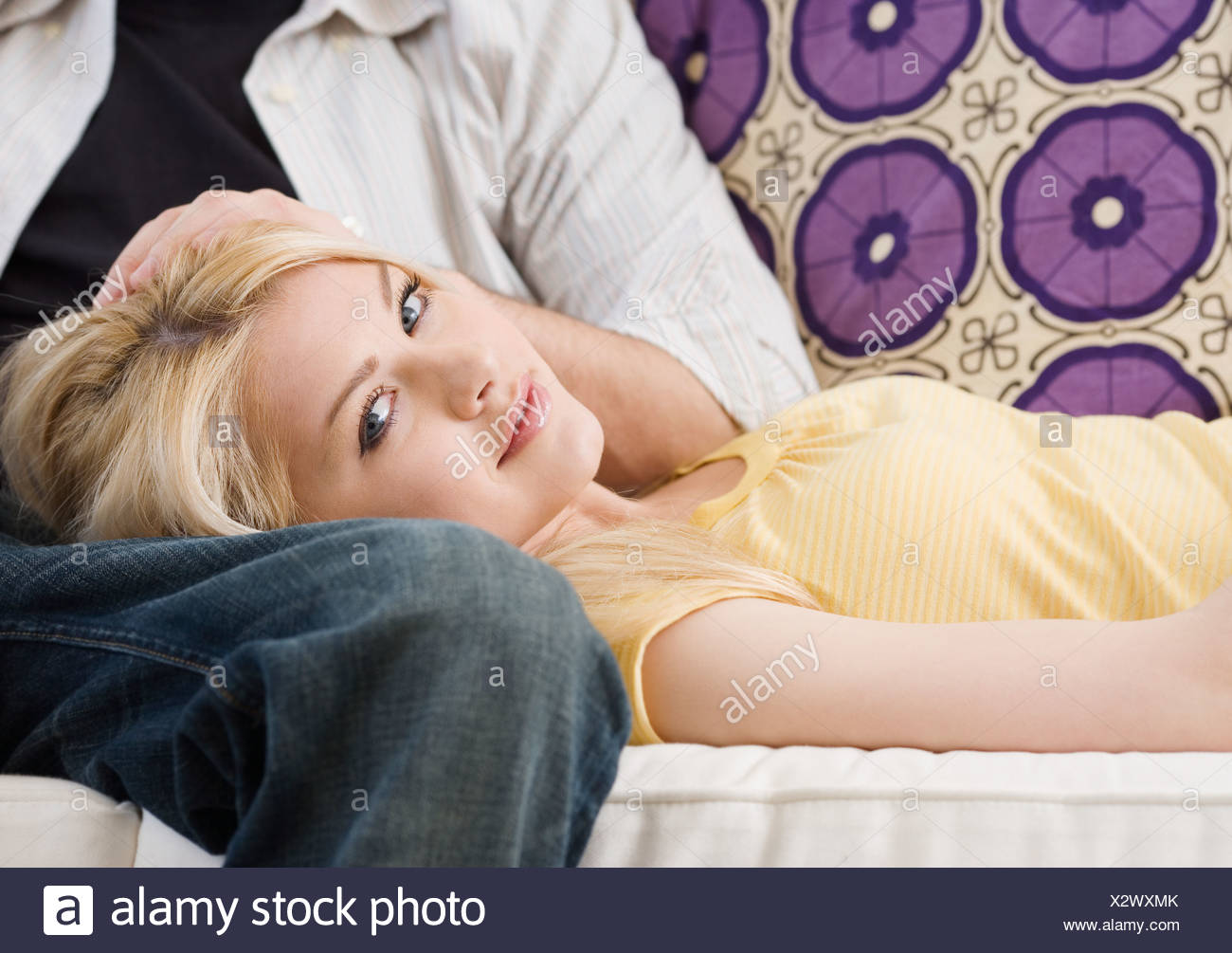 Head On Lap Stock Photos & Head On Lap Stock Images - Alamy