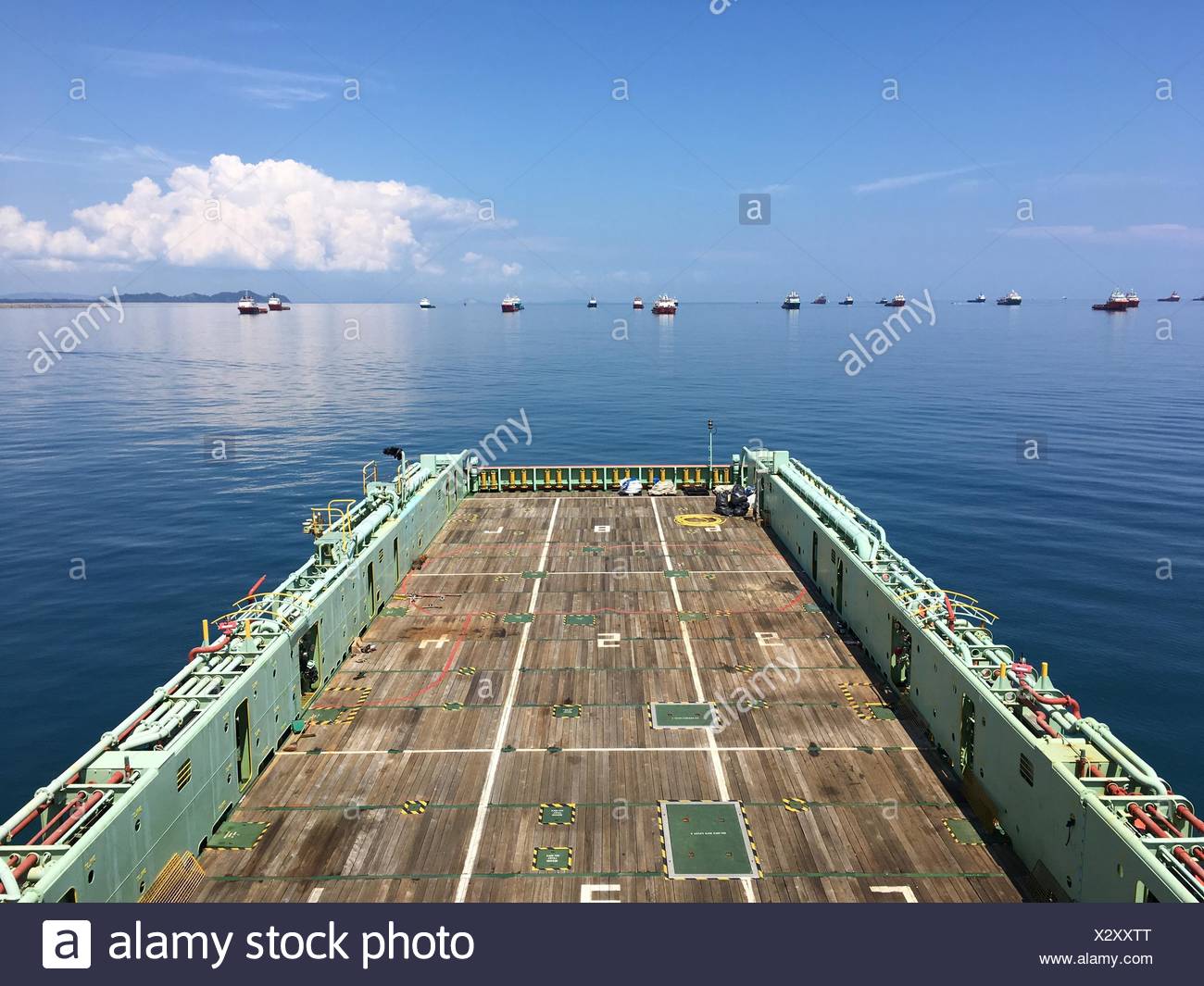 Deck Cargo Vessel High Resolution Stock Photography and Images - Alamy