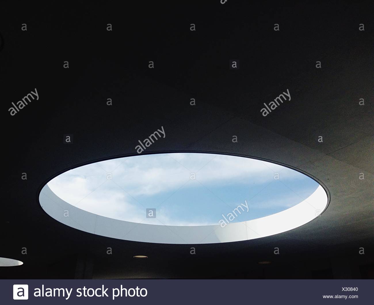 Circular Skylight High Resolution Stock Photography and Images - Alamy
