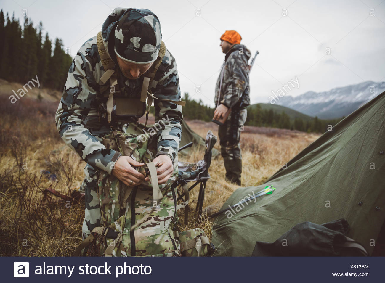 Hunters Stock Photos & Hunters Stock Images - Alamy