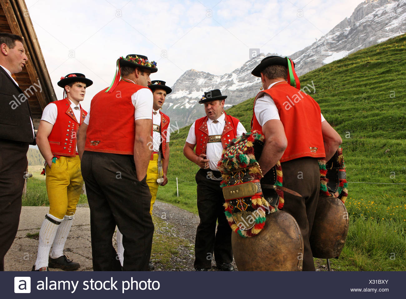 Yodeling High Resolution Stock Photography and Images - Alamy