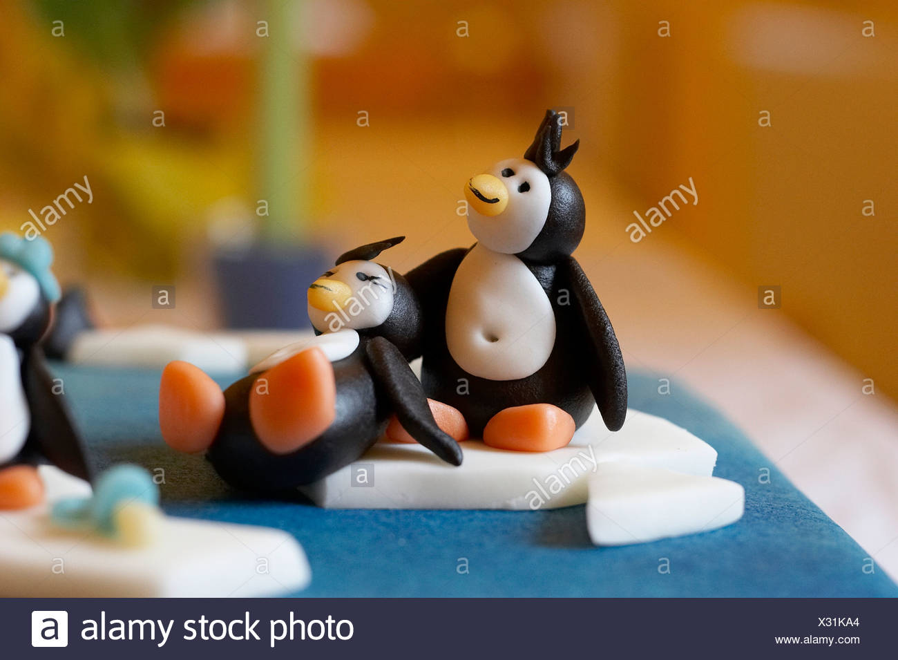 Marzipan Figures Stock Photos & Marzipan Figures Stock Images - Alamy