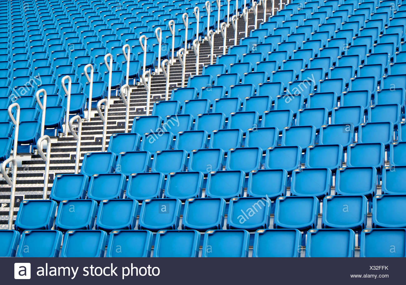 Blue Stadium Seats Stock Photos & Blue Stadium Seats Stock Images - Alamy