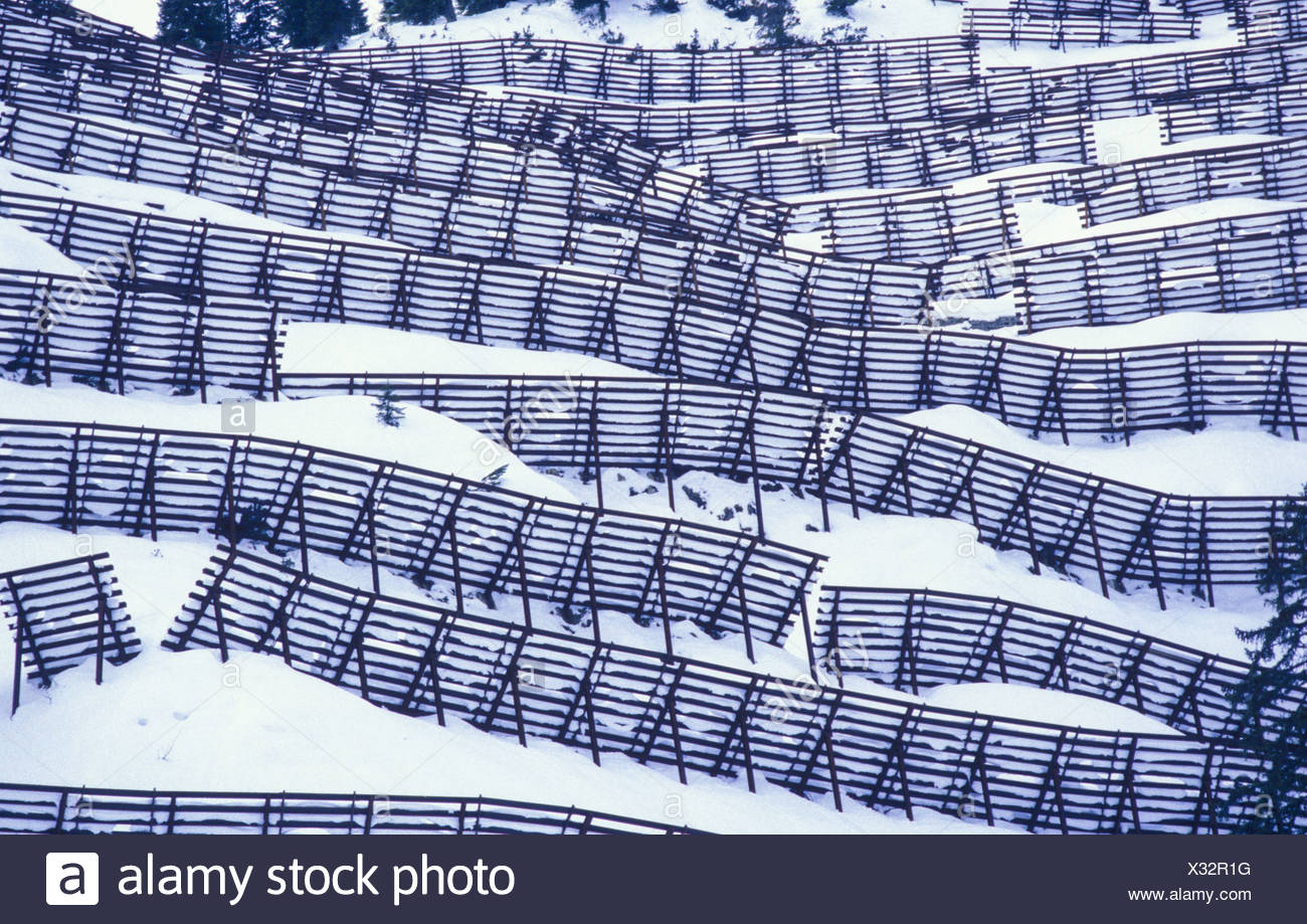 Avalanche Fence Stock Photos & Avalanche Fence Stock Images - Alamy