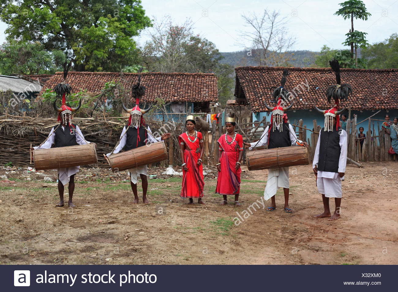 Folk Dance Of Tribe High Resolution Stock Photography and Images - Alamy