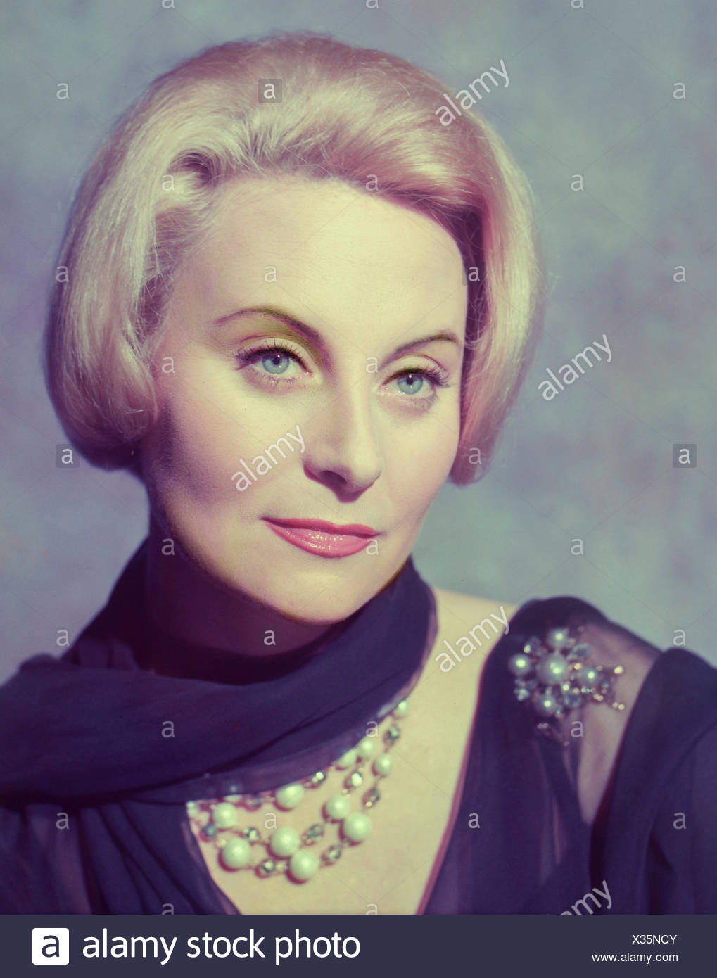Michele Morgan Stock Photos & Michele Morgan Stock Images - Alamy