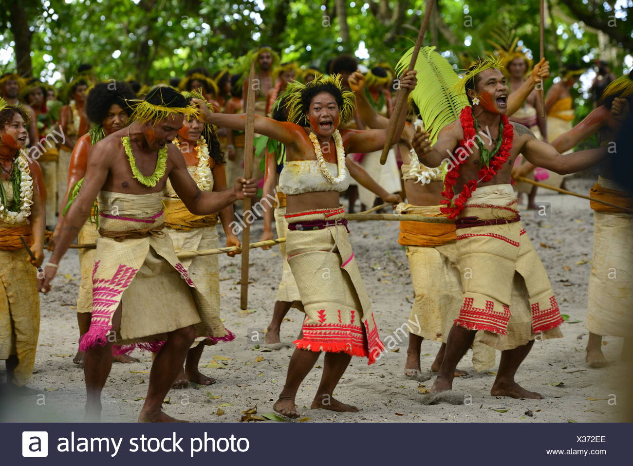 Traditional Dancing Solomon Islands Stock Photos & Traditional Dancing ...