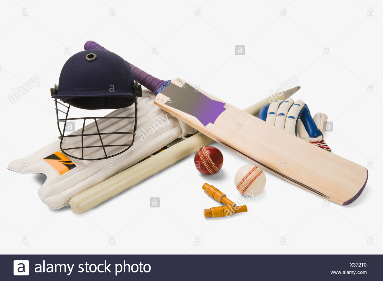 Cricket Equipment High Resolution Stock Photography and Images - Alamy