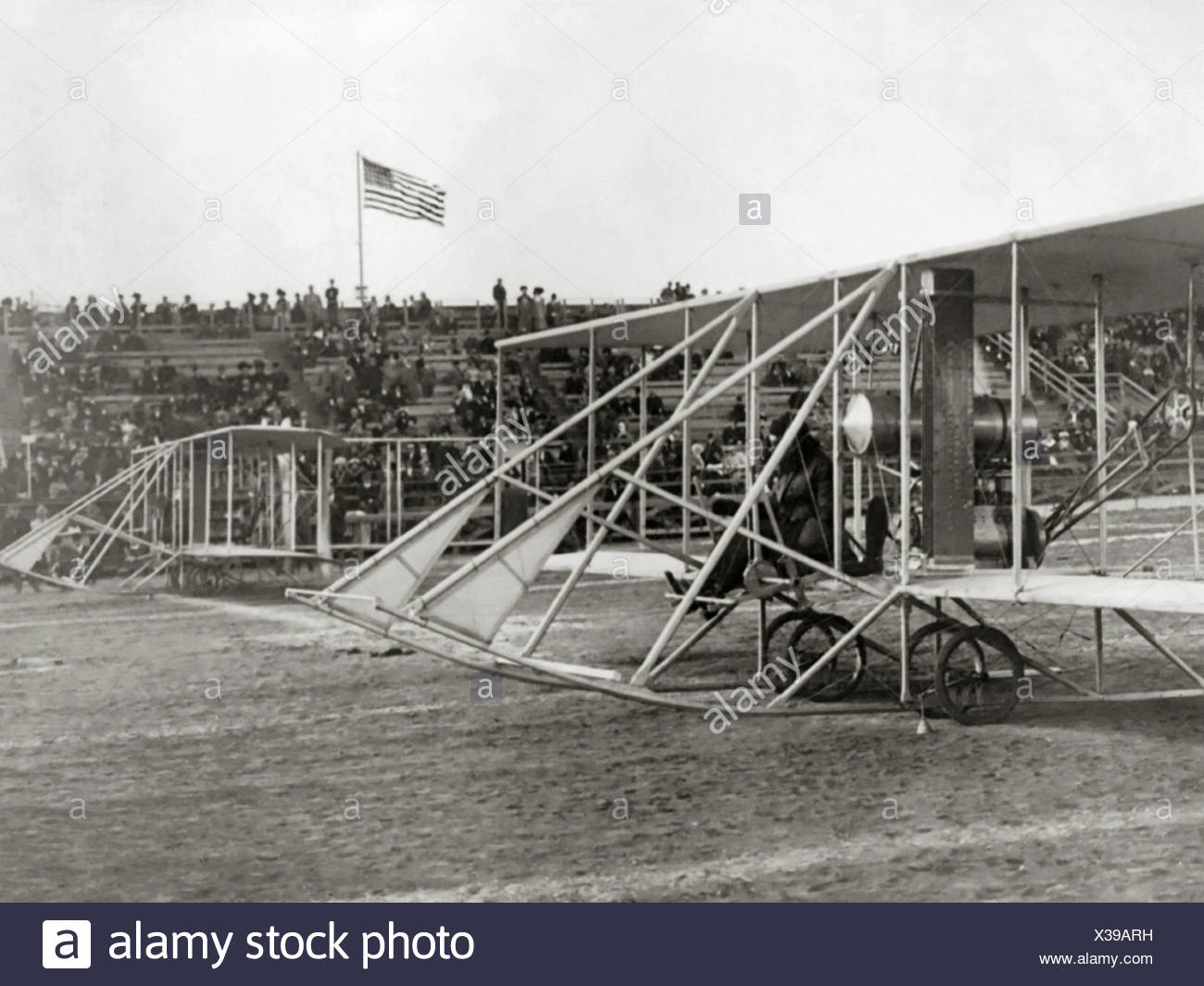 Wright Brothers Airplane High Resolution Stock Photography and Images ...
