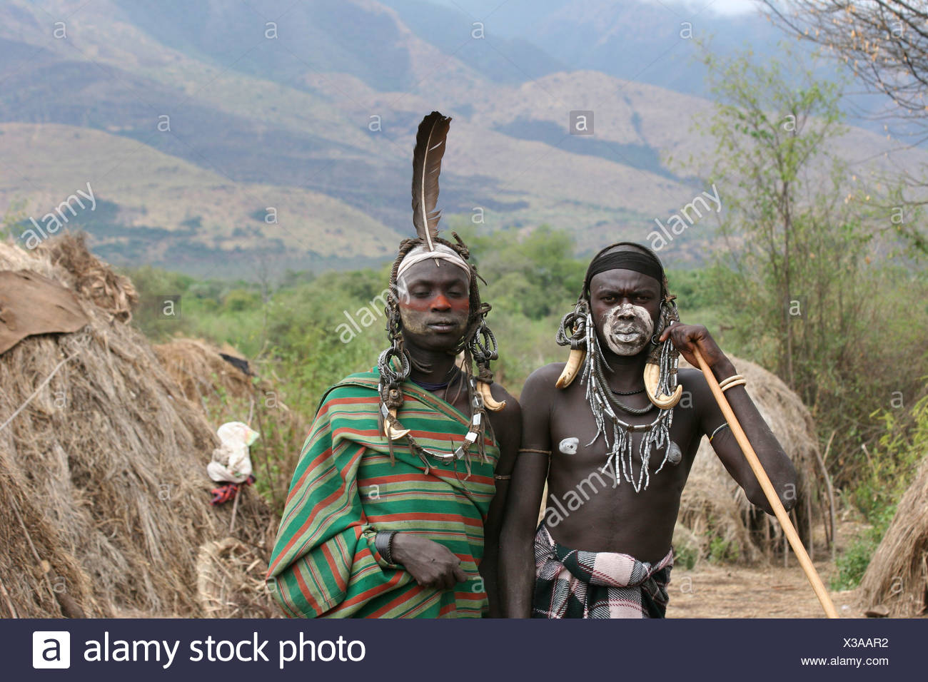 Fang People Of Africa Stock Photos & Fang People Of Africa Stock Images ...