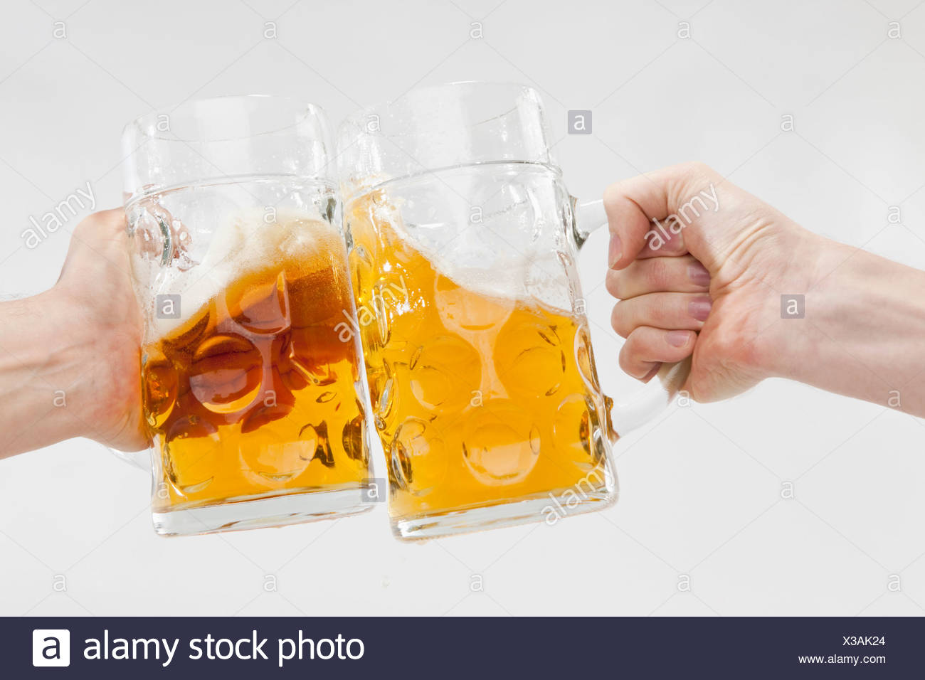Beer Mugs Cheers High Resolution Stock Photography and Images - Alamy