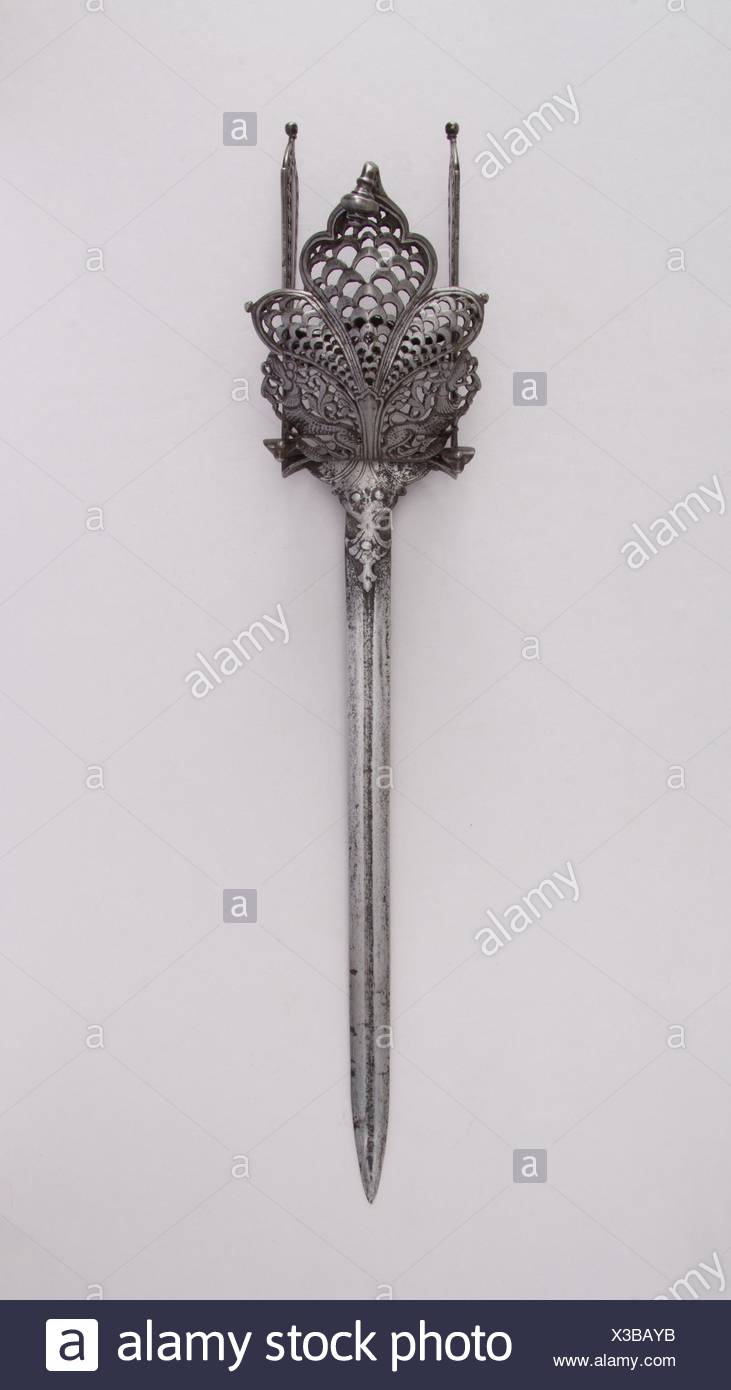 Katar Dagger High Resolution Stock Photography and Images - Alamy