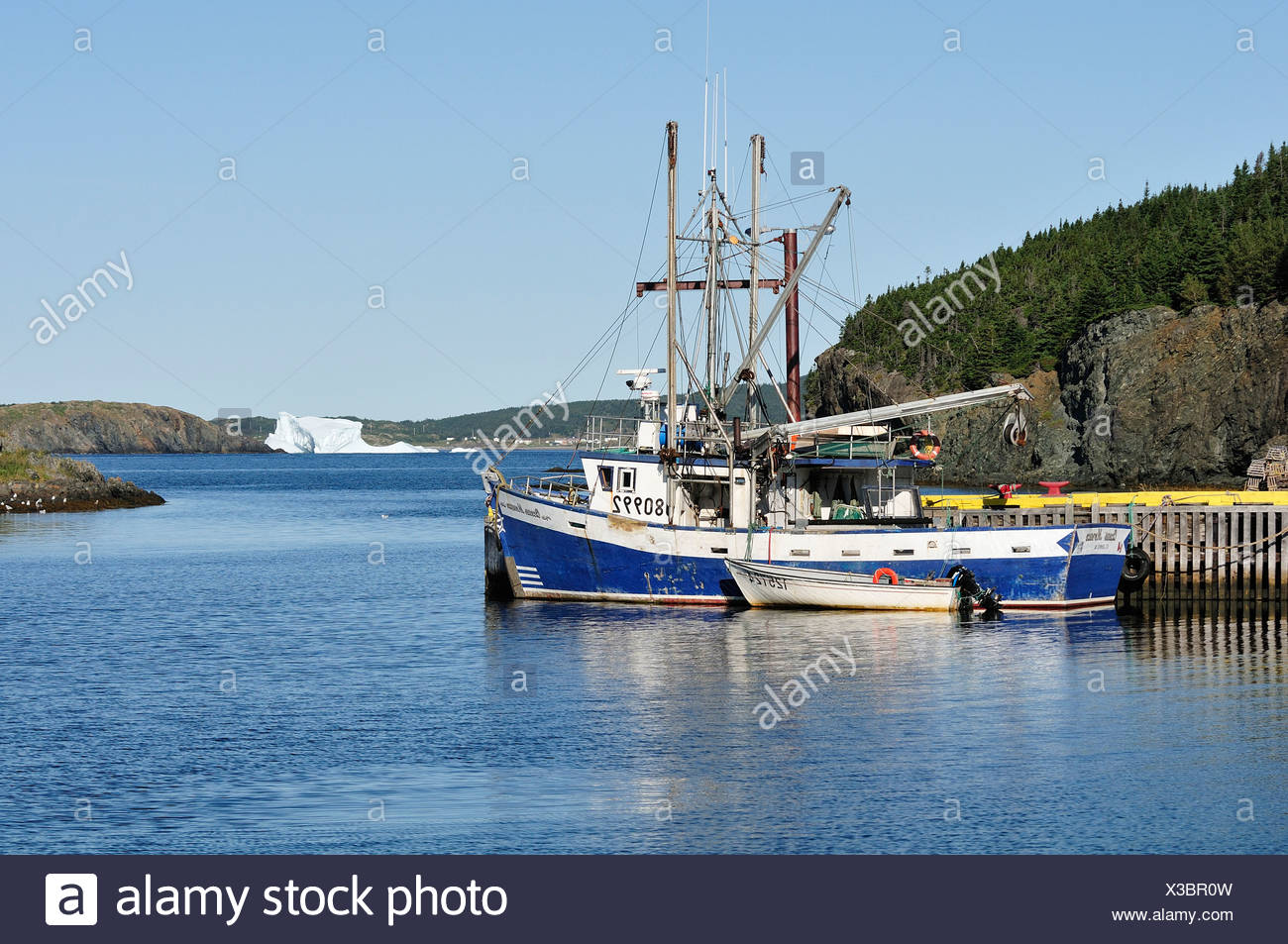 Newfoundland Fishing Boats High Resolution Stock Photography and Images ...