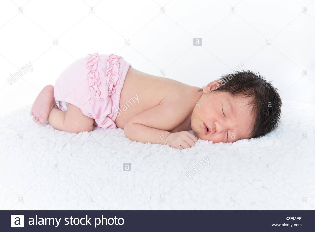 Baby In Nappy Stock Photos & Baby In Nappy Stock Images - Alamy