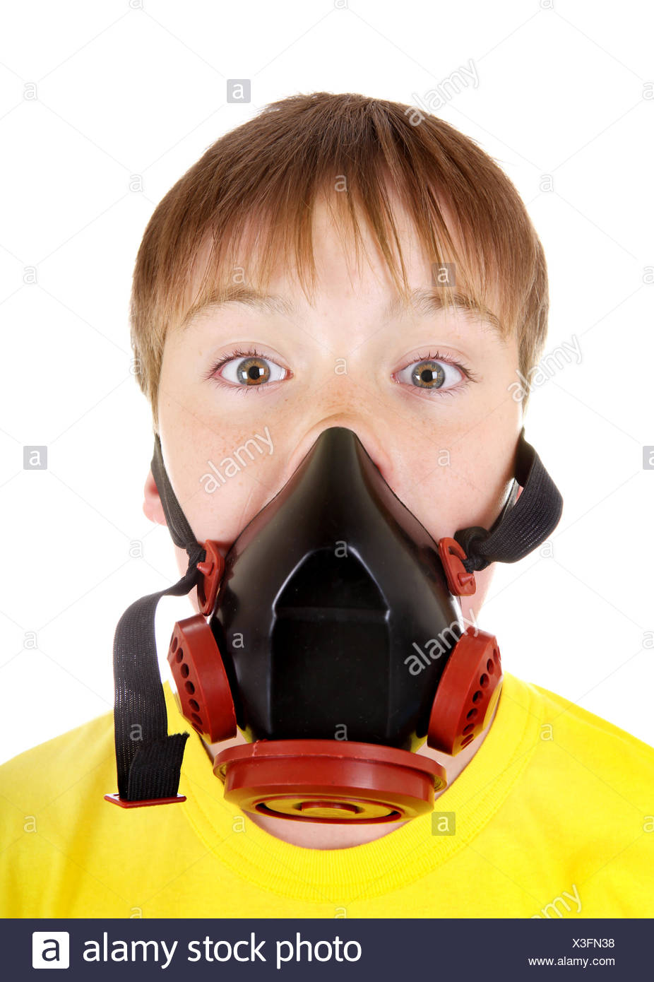 Child Gas Mask High Resolution Stock Photography and Images - Alamy