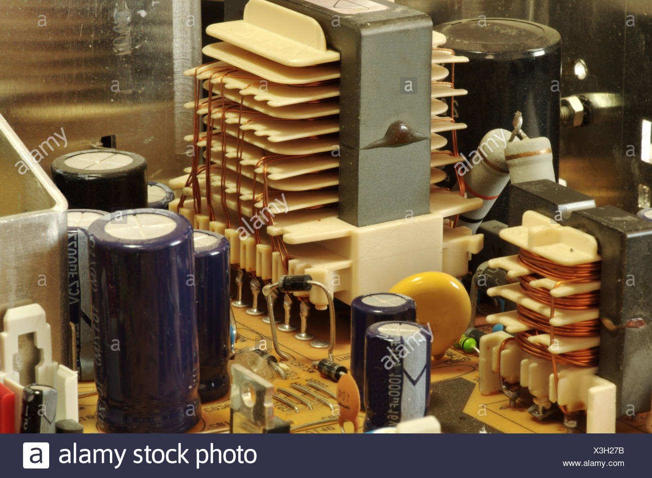 Electronic Parts High Resolution Stock Photography and Images - Alamy