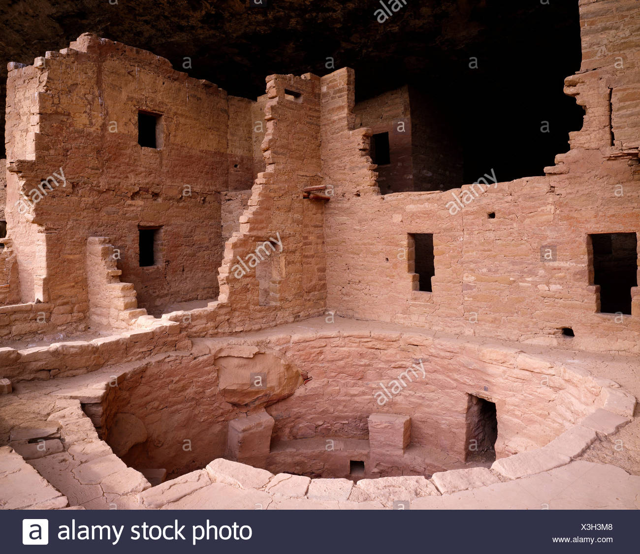 Anasazi Indian Kiva Spruce Tree Stock Photos & Anasazi Indian Kiva ...