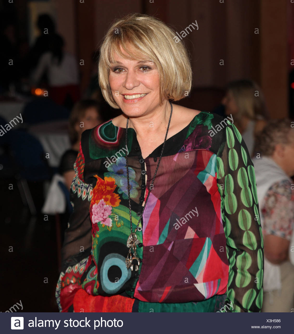 Roos Mary High Resolution Stock Photography and Images - Alamy