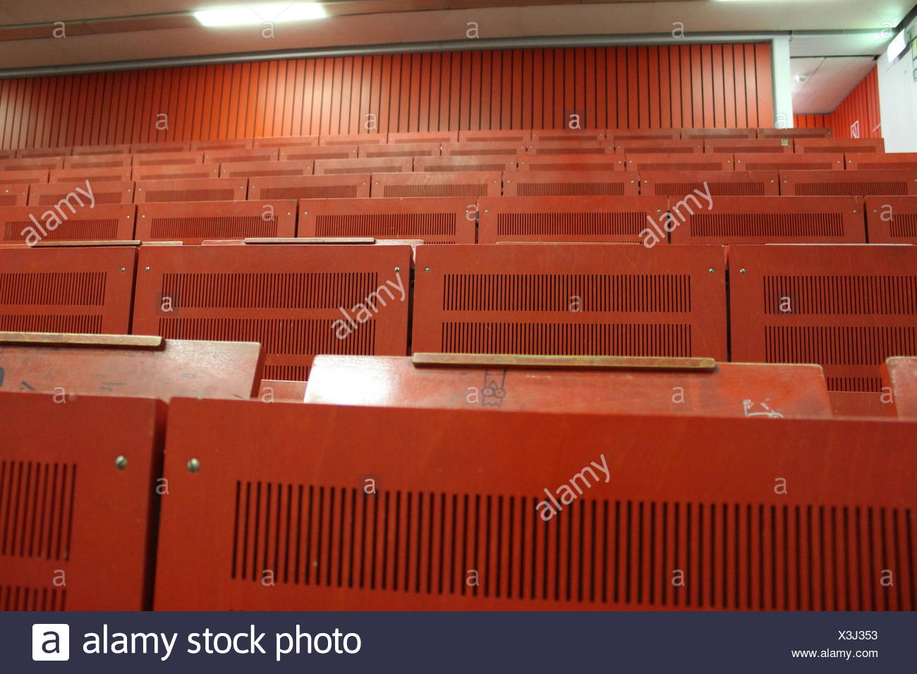 Lecture Hall University Interior Stock Photos & Lecture Hall University ...