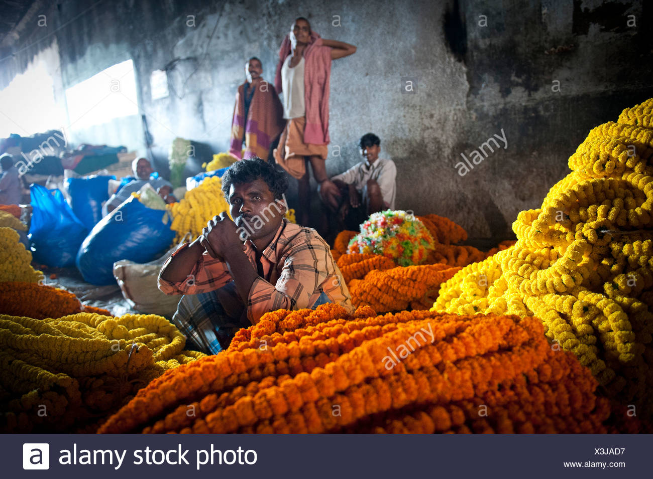 Howrah Bridge Market High Resolution Stock Photography and Images - Alamy