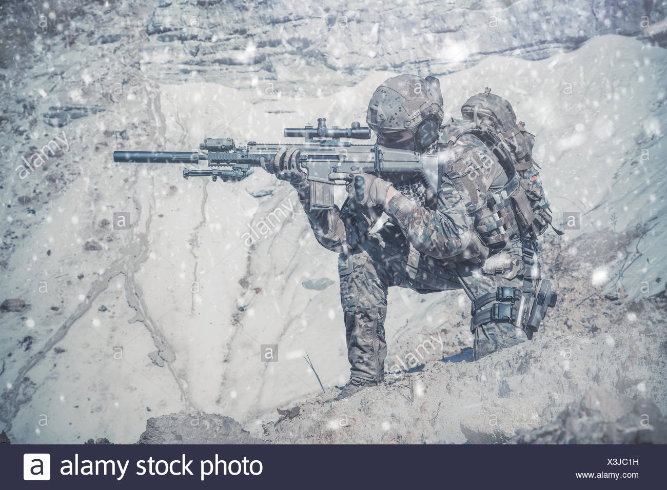 American Helmet Army High Resolution Stock Photography and Images - Alamy