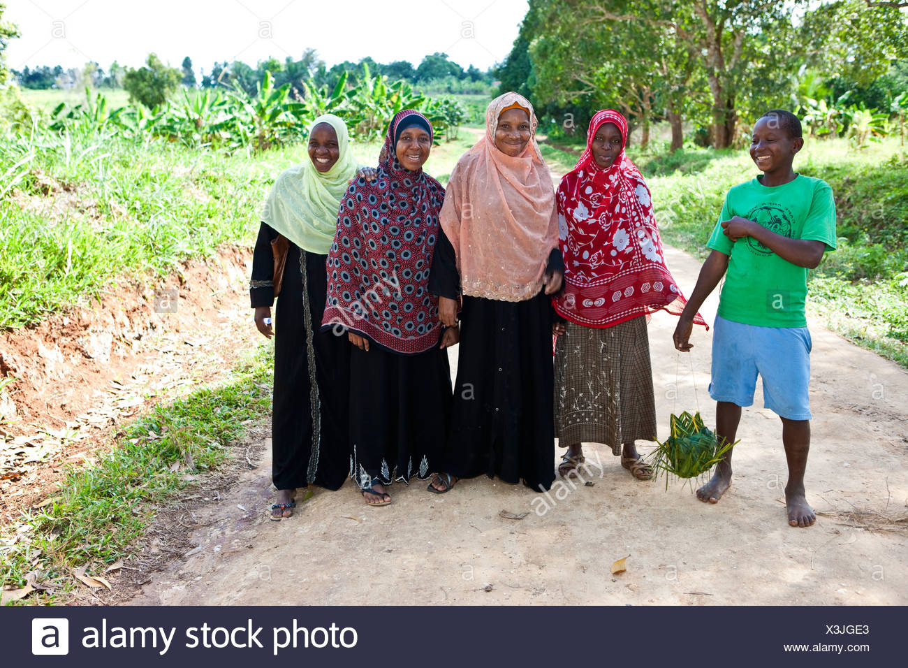 Muslim Women Of Tanzania High Resolution Stock Photography and Images ...