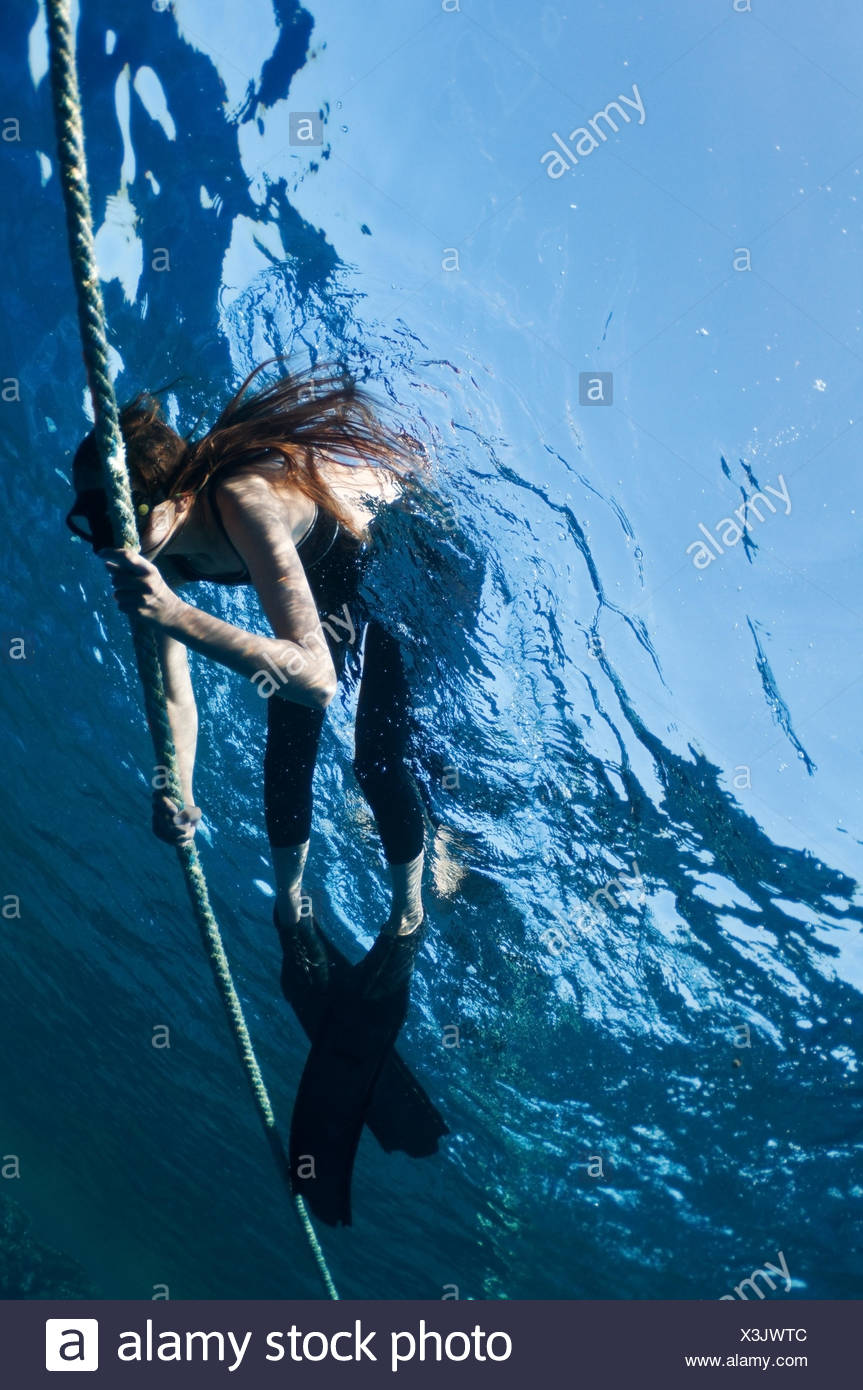 Scuba Diving Girl Stock Photos & Scuba Diving Girl Stock Images - Alamy