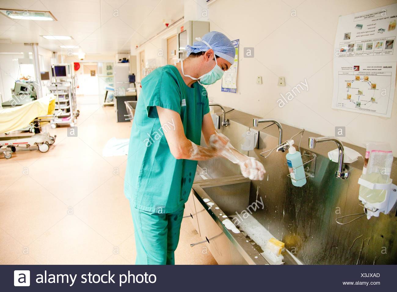 Handwashing Hospital High Resolution Stock Photography and Images - Alamy