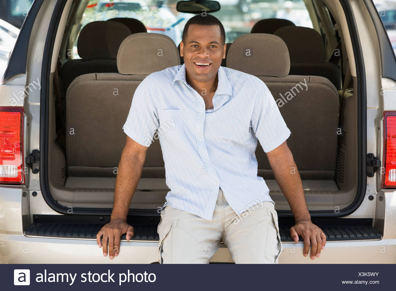 African American Man Car High Resolution Stock Photography and Images ...