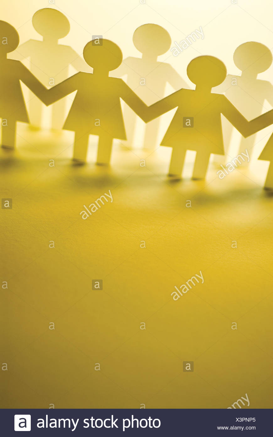 Paper Doll Chain Stock Photos & Paper Doll Chain Stock Images - Alamy
