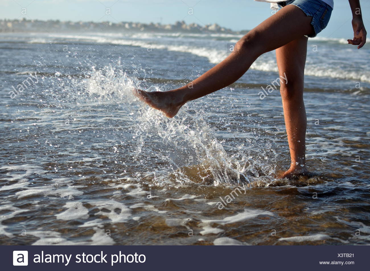 Splashing Water Girls High Resolution Stock Photography and Images - Alamy