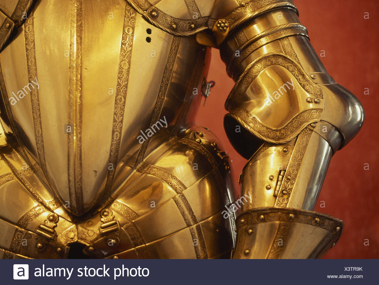 Suit Of Armour High Resolution Stock Photography and Images - Alamy