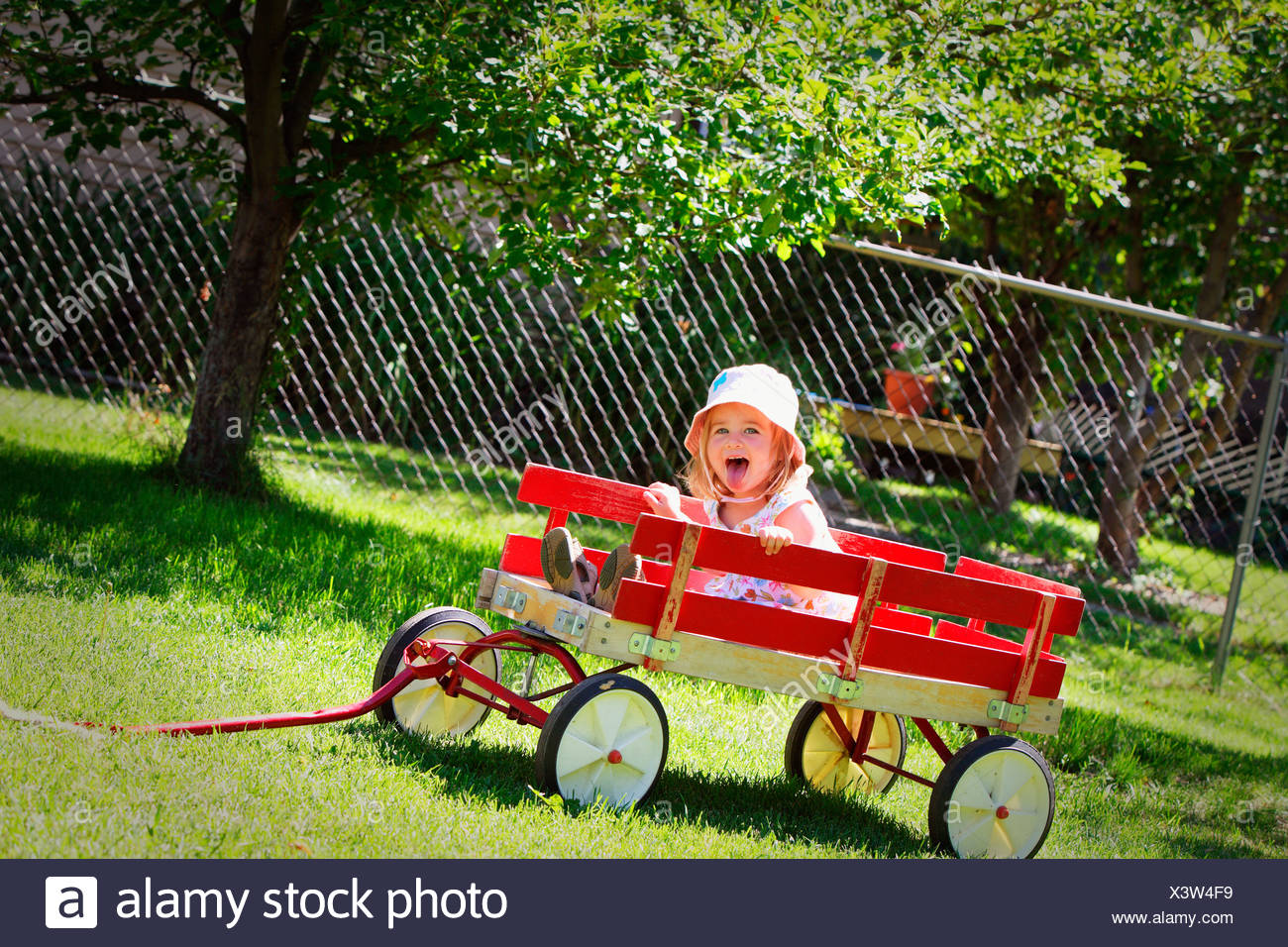 Red Wagon High Resolution Stock Photography and Images - Alamy