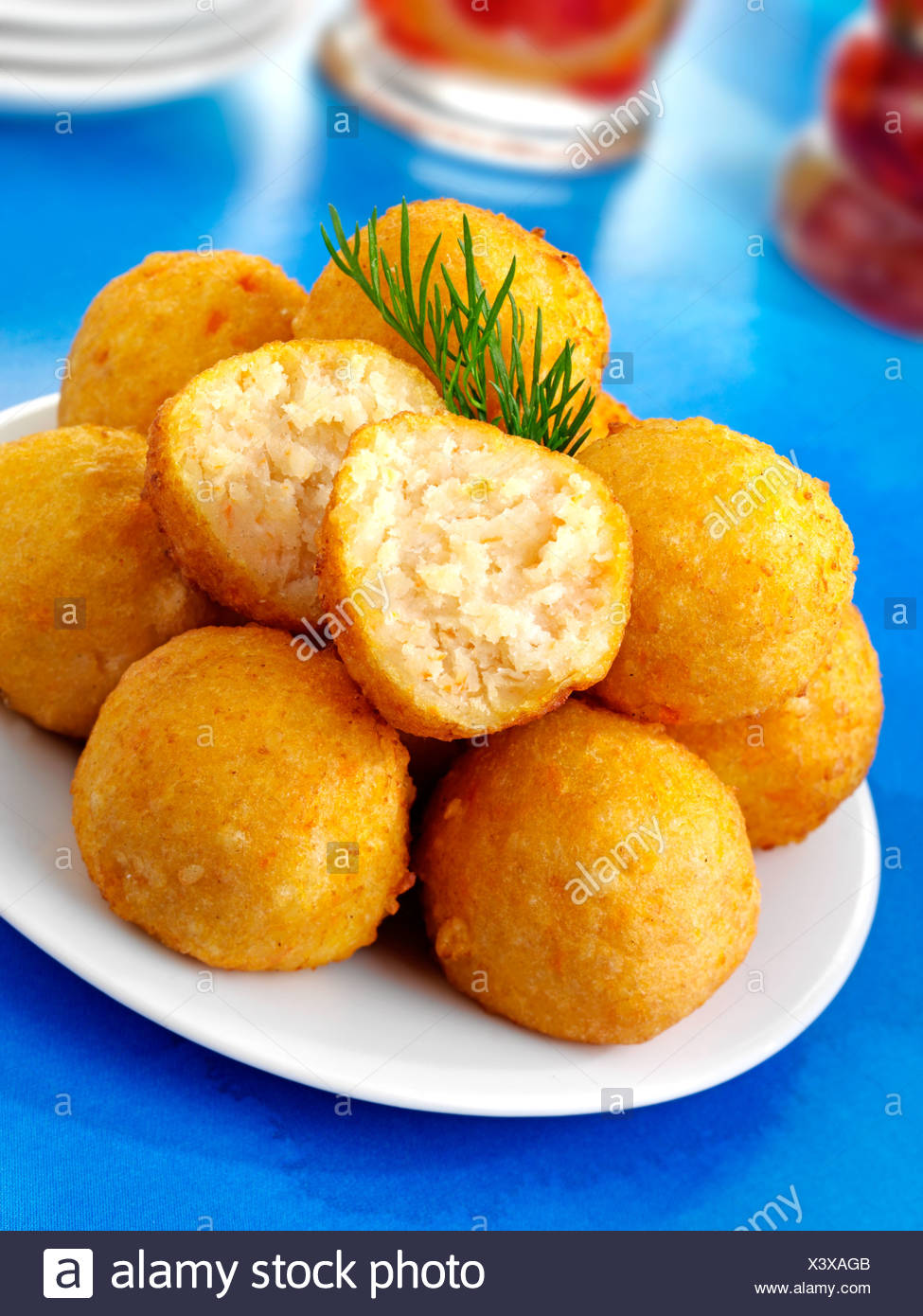 Gefilte Fish Stock Photos & Gefilte Fish Stock Images - Alamy