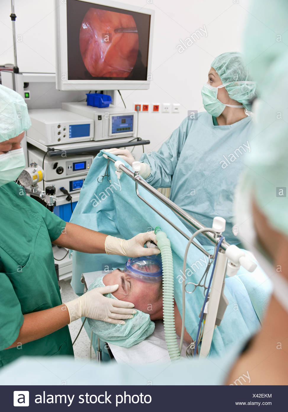 Surgery Under Anesthesia Stock Photos & Surgery Under Anesthesia Stock ...