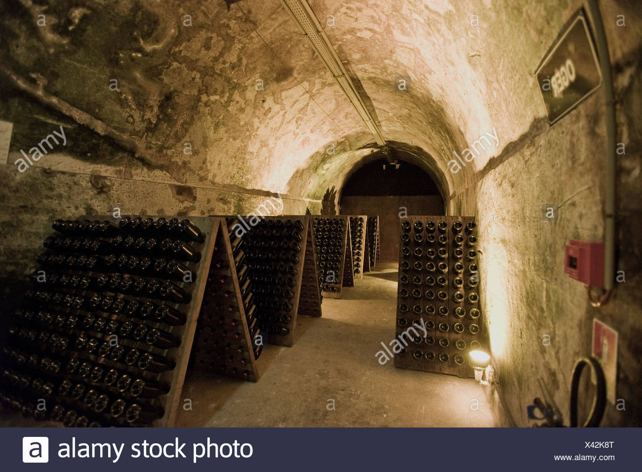 Mumm Champagne France High Resolution Stock Photography and Images - Alamy
